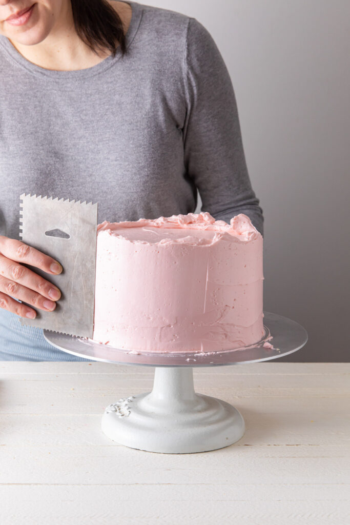 How to Ice a Cake - Style Sweet