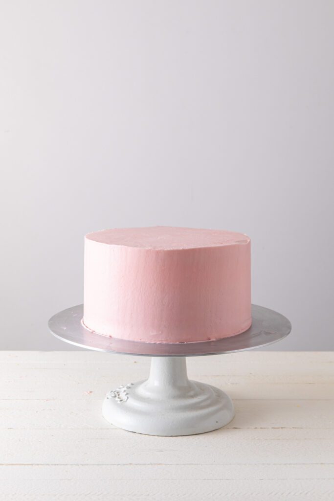 How to Ice a Cake - Style Sweet