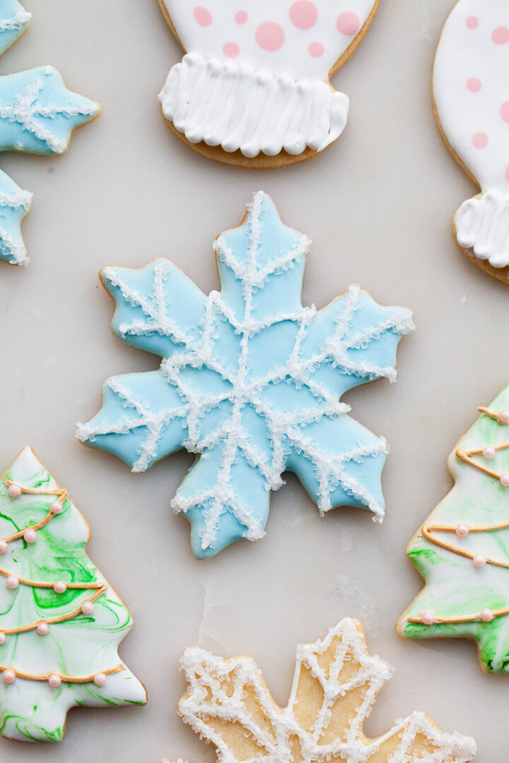 Decorating Christmas Cookies: 3 Ways - Style Sweet