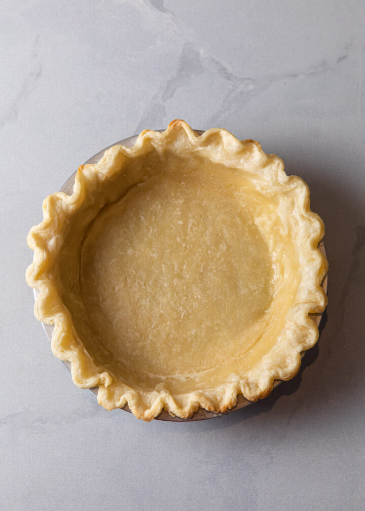 How to Blind Bake Pie Crust - Style Sweet