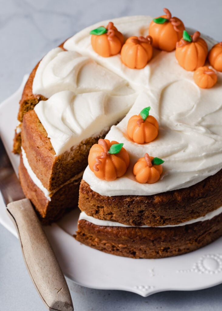 Pumpkin Cake Recipe with Maple Frosting - Style Sweet
