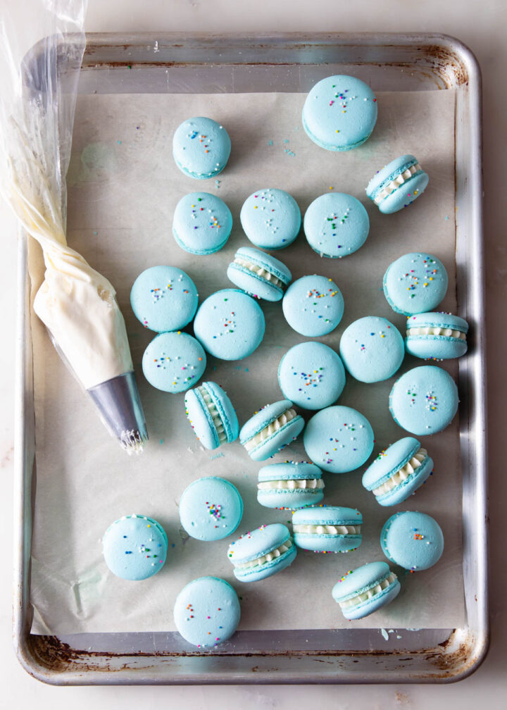 Vanilla French Macarons - Style Sweet