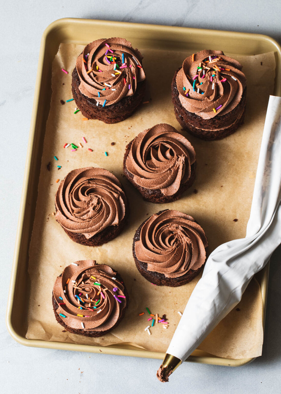 Chocolate Mini Cakes Recipe - Style Sweet