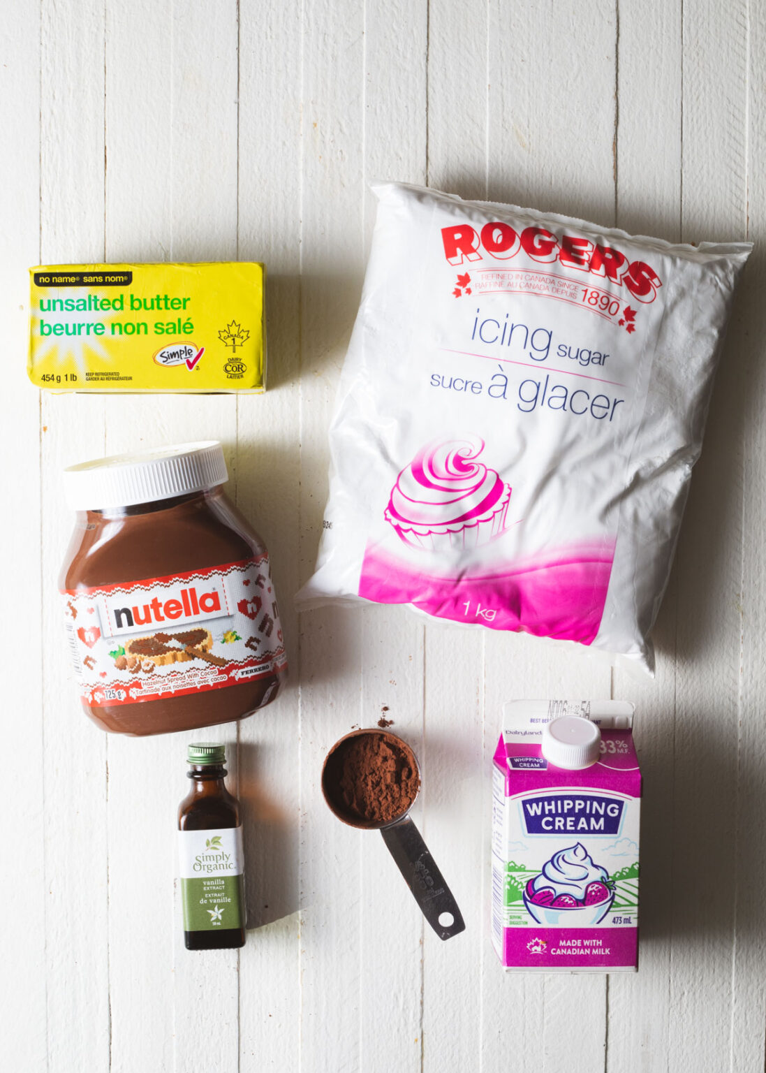 5-minute Creamy Nutella Buttercream - Style Sweet
