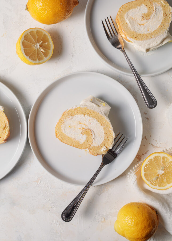 Lemon Swiss Roll - Style Sweet