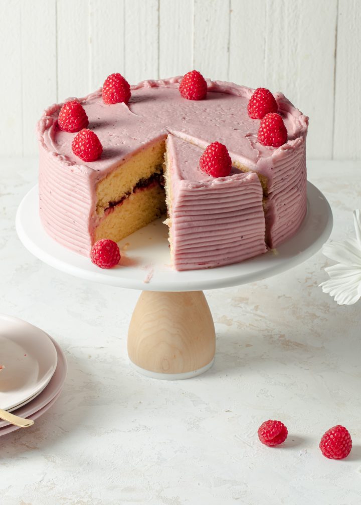 Almond Raspberry Cake - Style Sweet